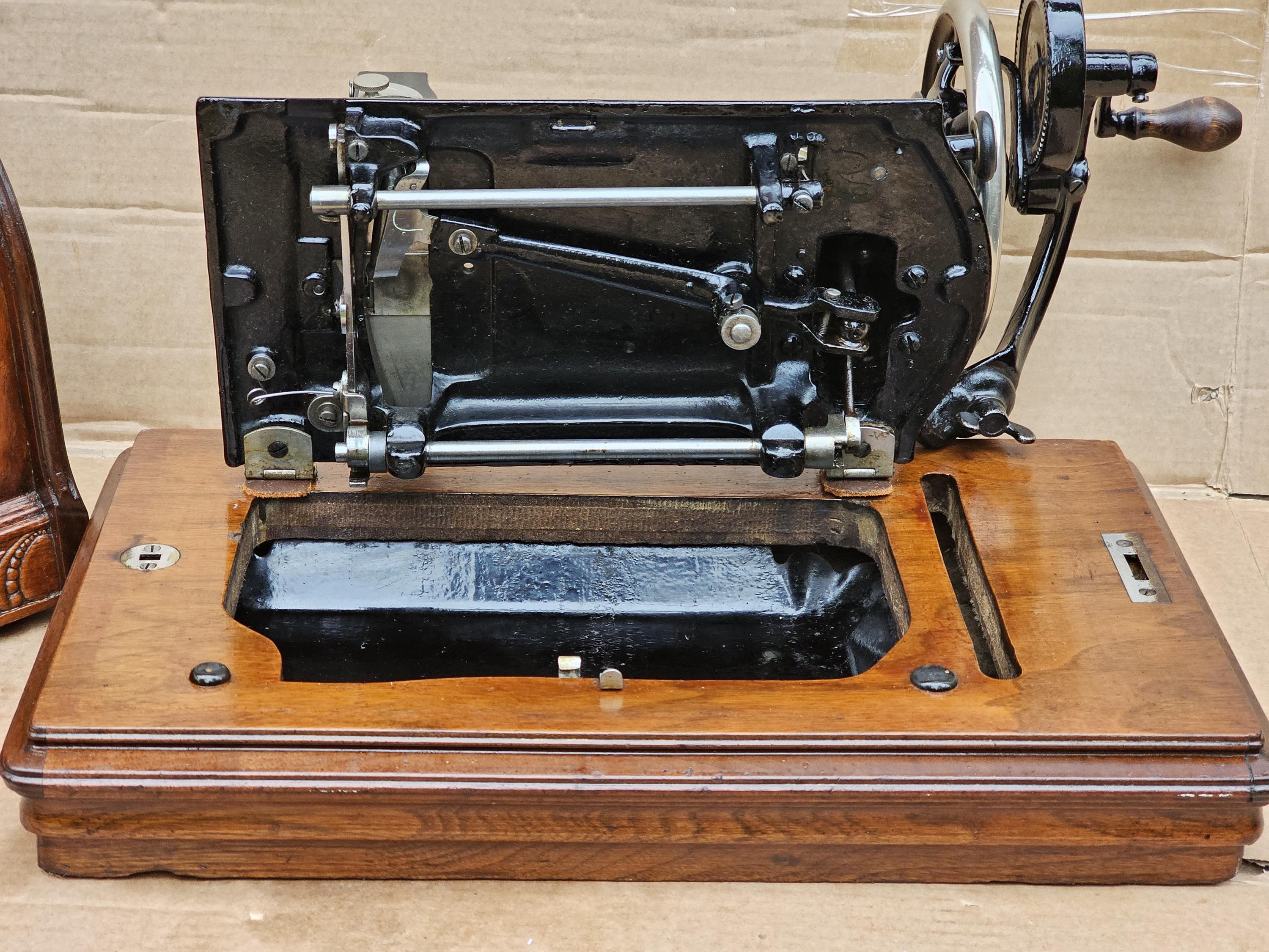 Antique White Peerless USA Antique Sewing Machine - Etsy