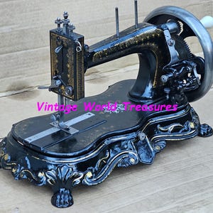 Junker & Ruh Lockstitch Antique Hand Crank Sewing Machine With Paw Feet ...