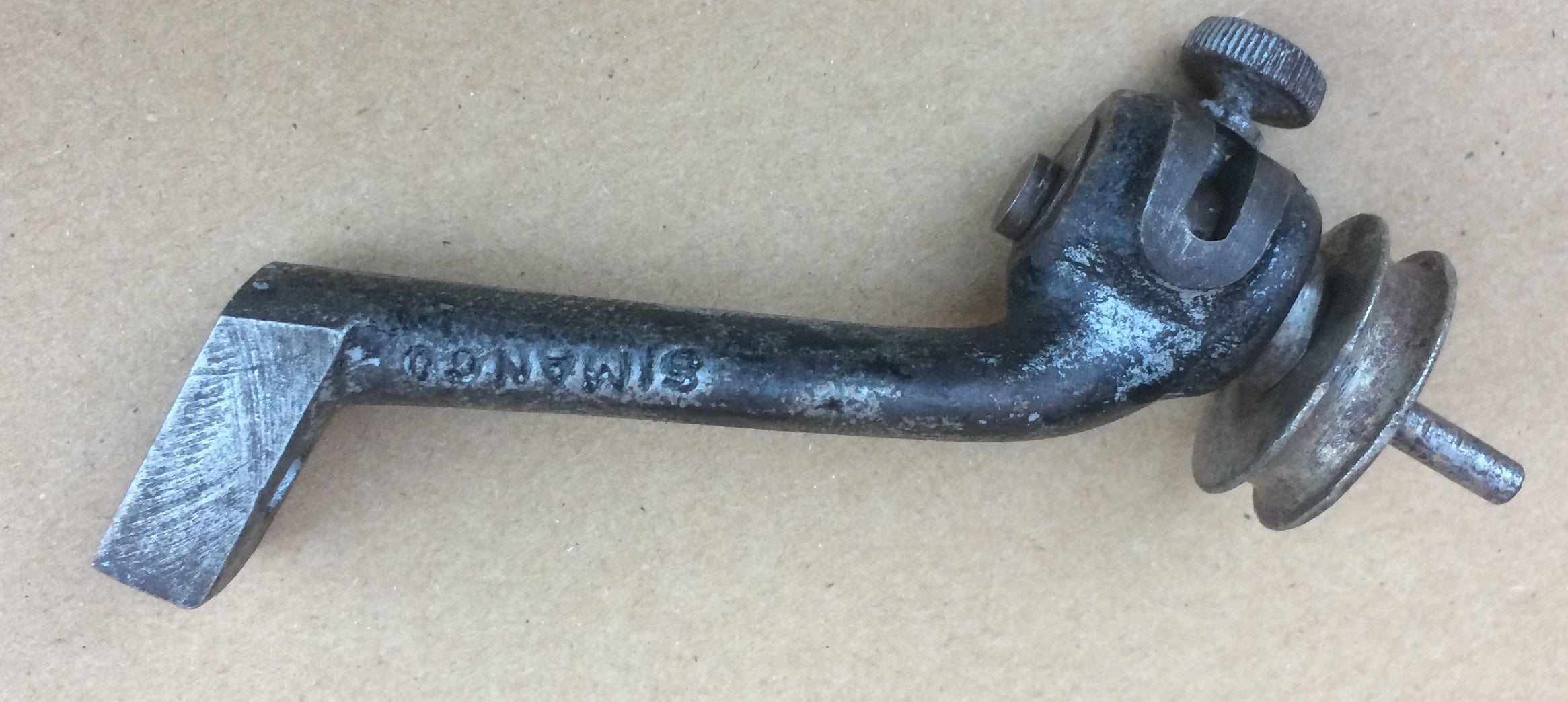 Singer 29K Leather Patcher Bobbin Winder Simanco Part 82086 - Etsy