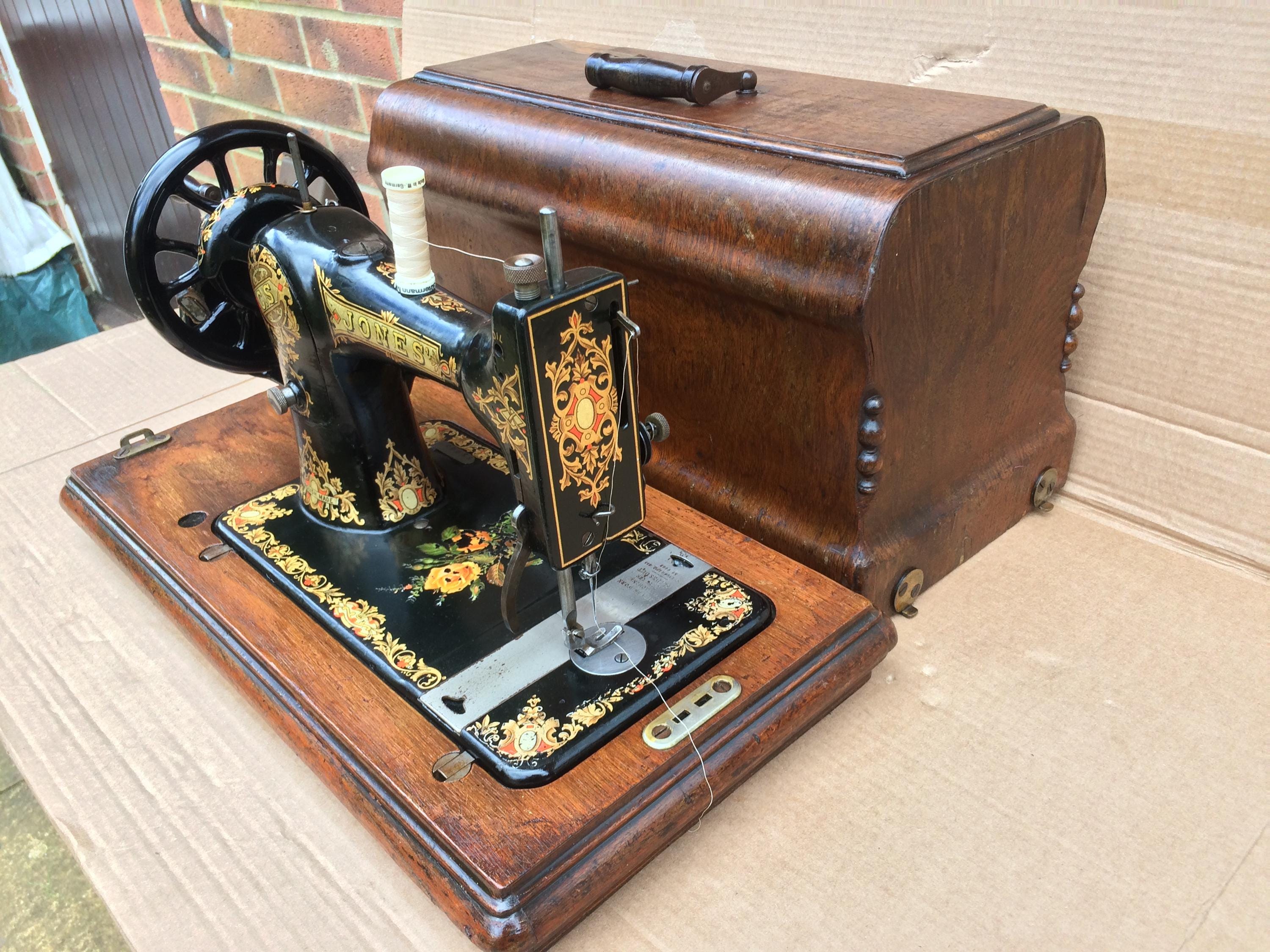Jones CS Family Vintage Hand Crank Sewing Machine - Etsy