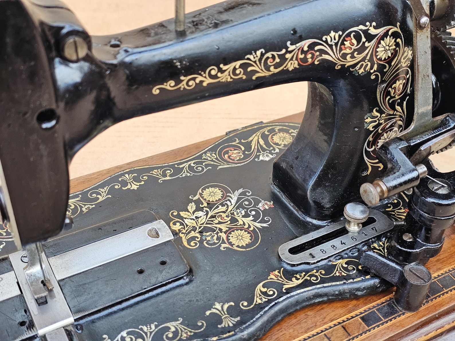 Antique Fiddle Base Hand Crank Sewing Machine - Etsy