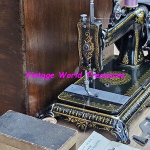 Defiance Lockstitch Antique Sewing Machine With Case and Instruction ...
