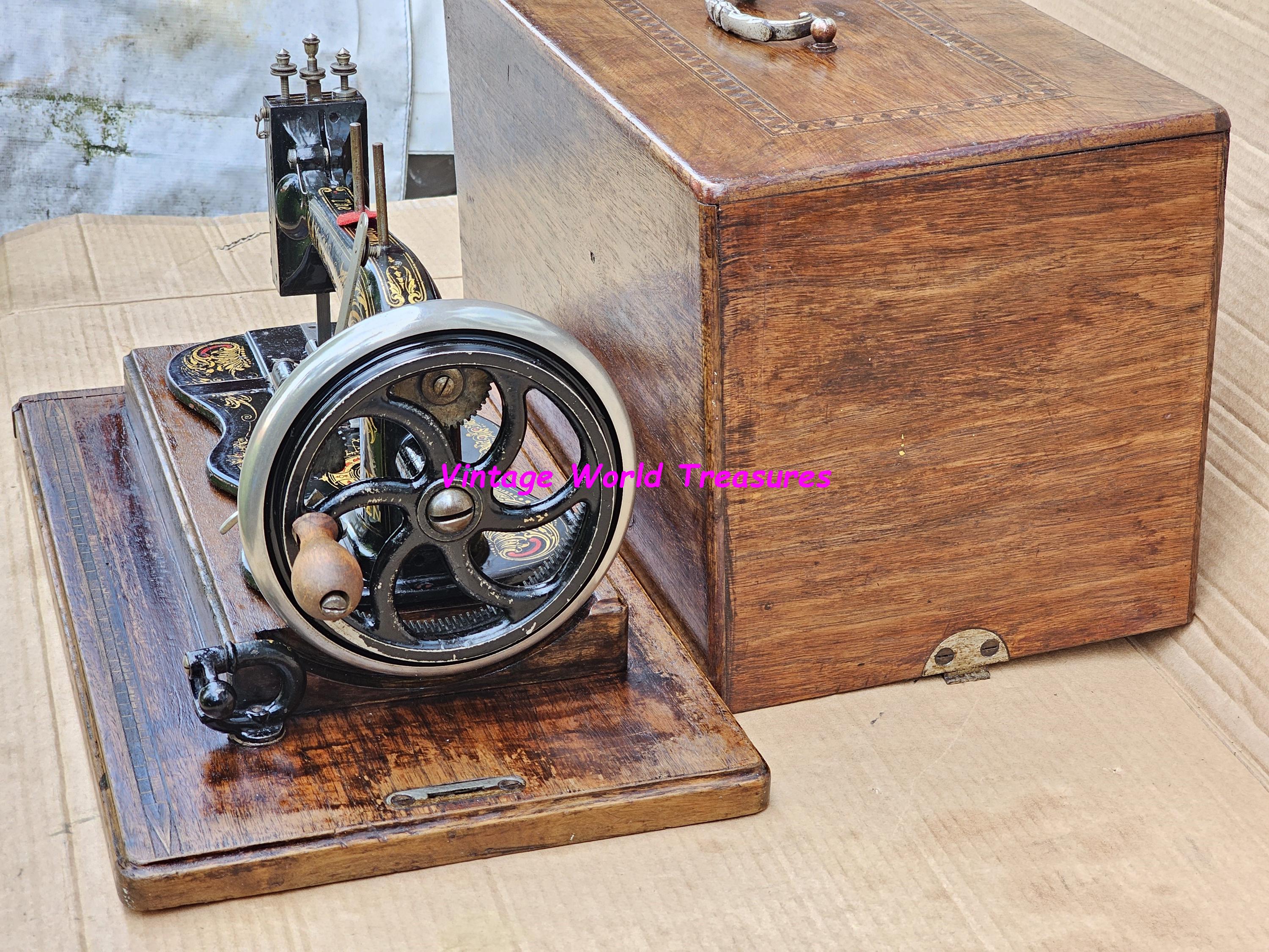 The Climax (kay & Co.) Fiddle Base Hand Crank Sewing Machine With Case ...