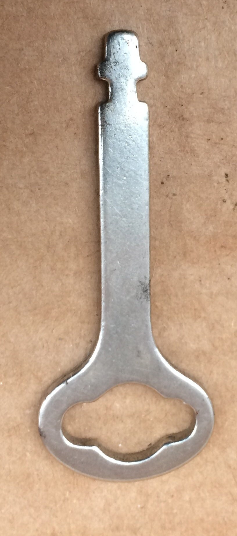 Vintage Singer Simanco 96507 Key for Sewing Machine Wooden Bentwood ...