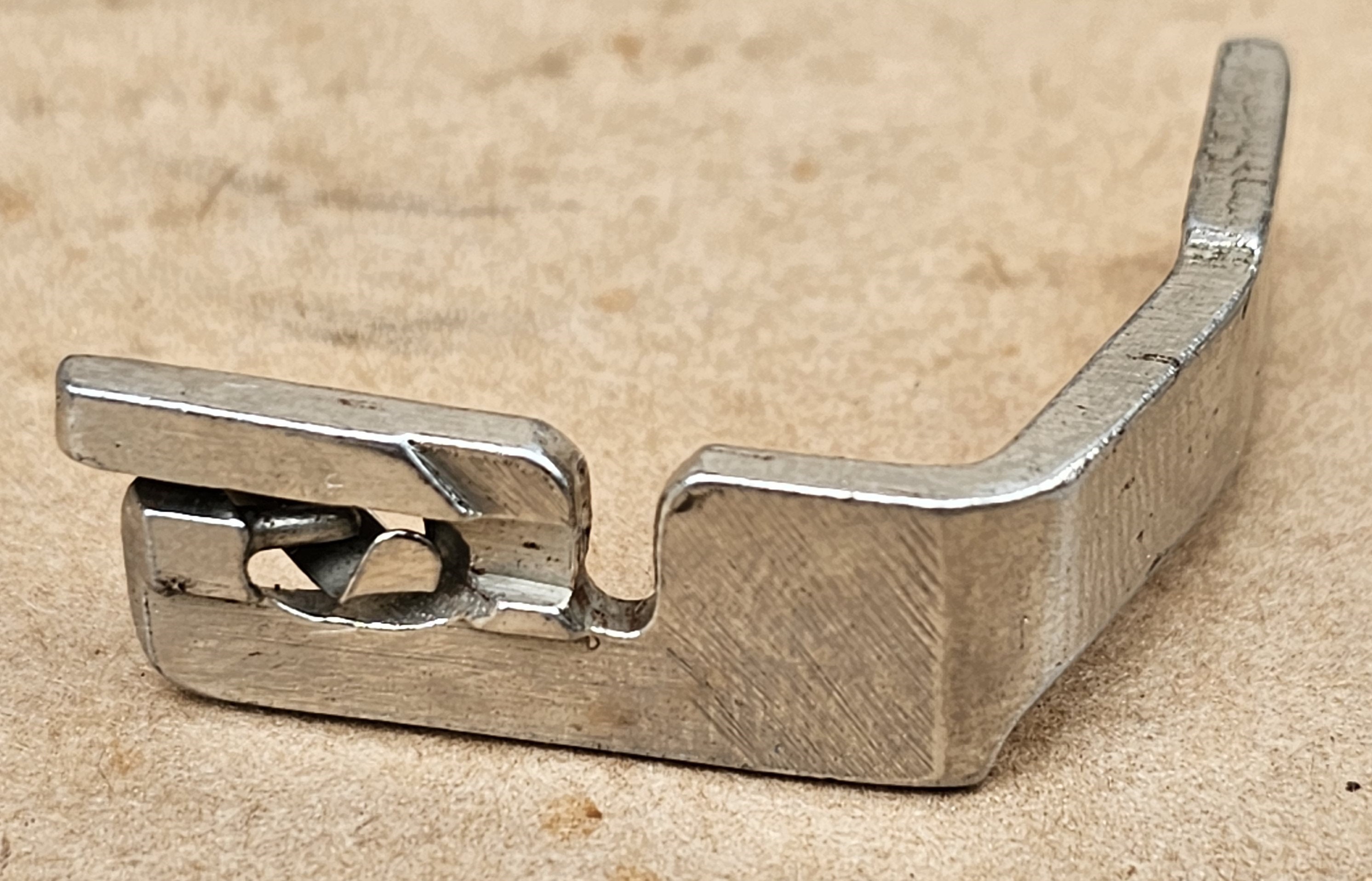 Singer 66 Sewing Machine Back Clamp Narrow/shell Hemmer 28789 - Etsy