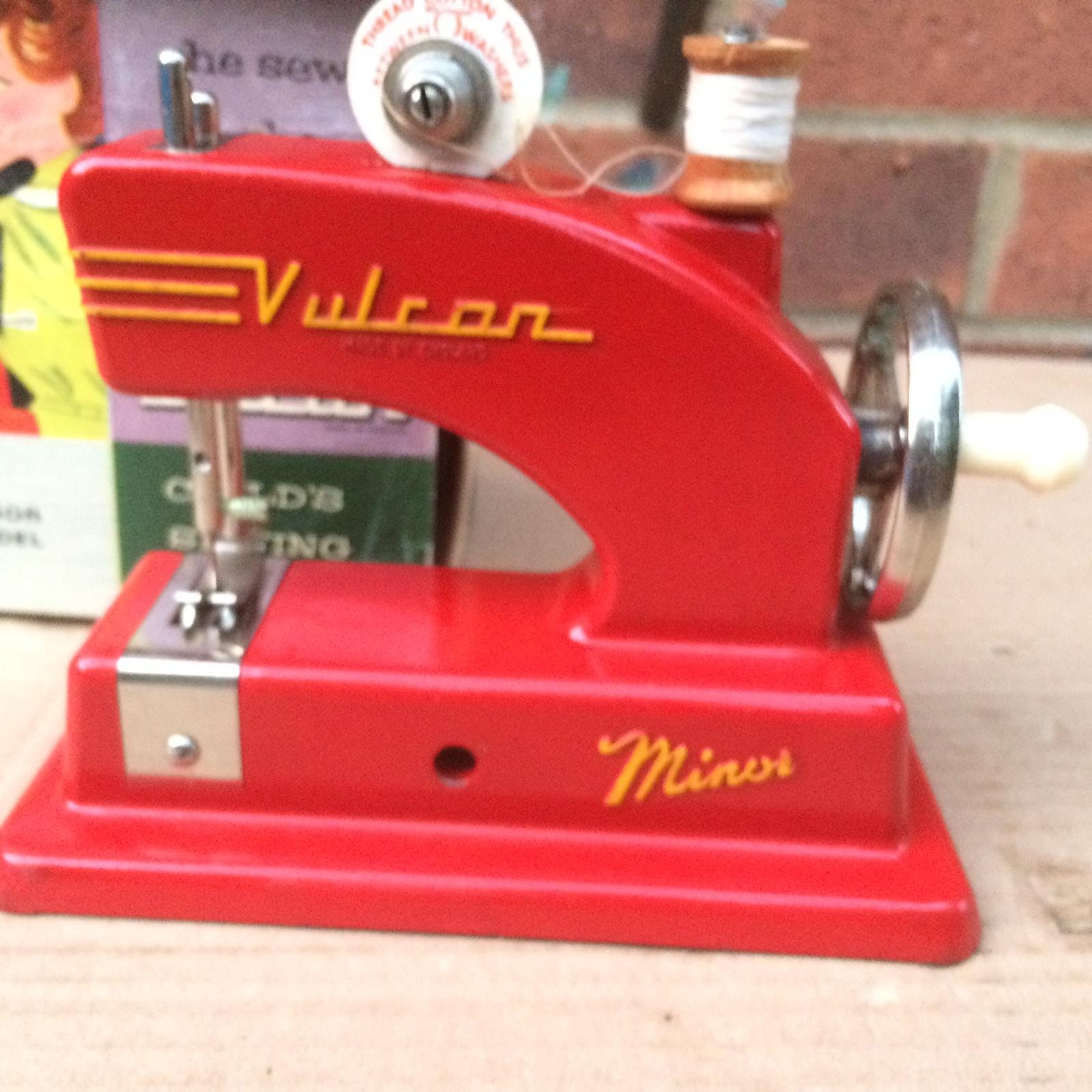 Vulcan Minor Child's Hand Crank Sewing Machine | Etsy UK