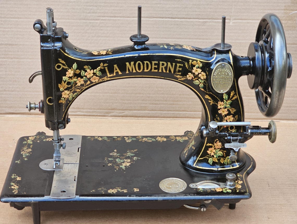 LA MODERNE Hurtu Veritable Antique Lockstich Sewing Machine Paris Head ...