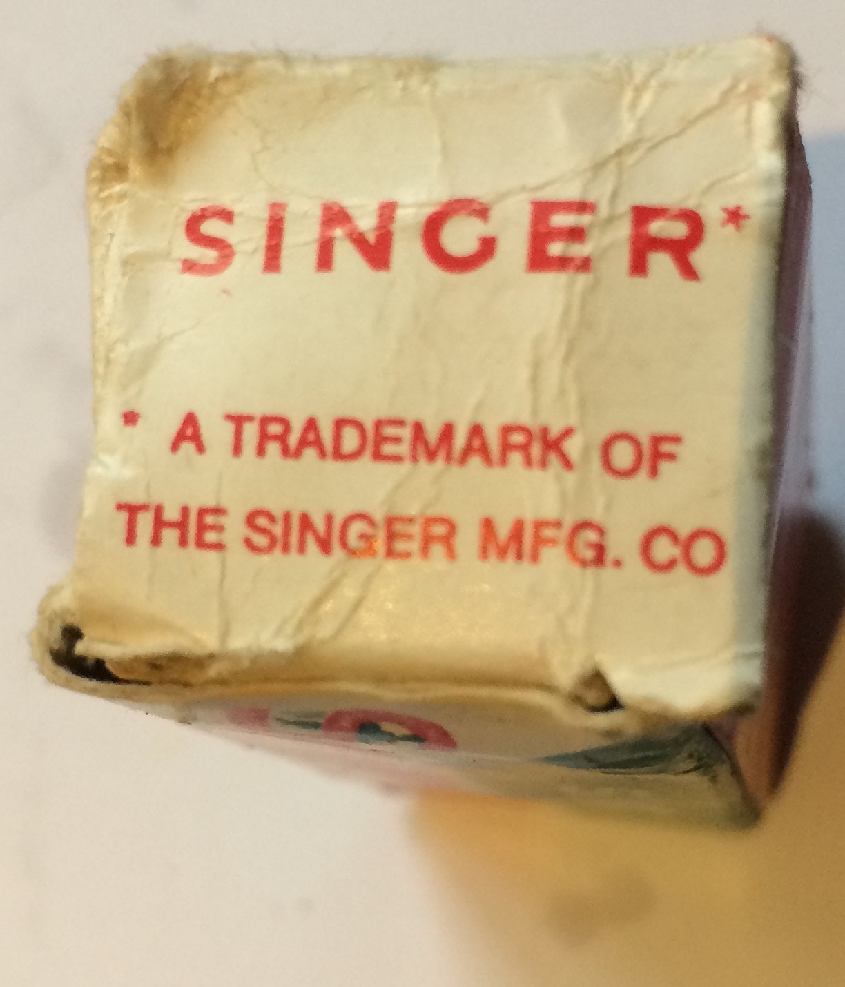 Vintage Singer Sewing Machine Light Bulb - Etsy