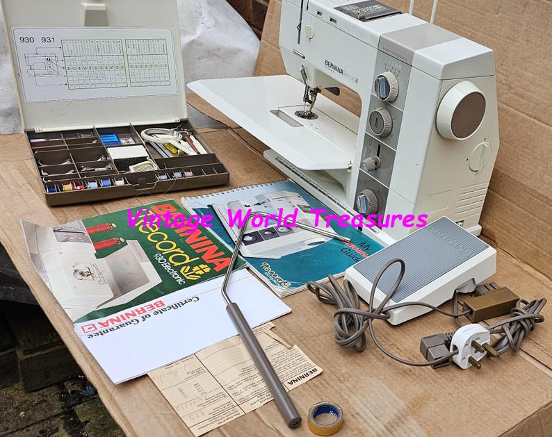 Bernina 930 Electronic Vintage Sewing Machine With Instruction Manuals ...