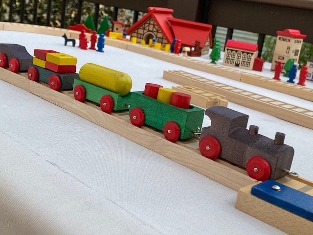 TC Timber Wooden Maple Train Set Farm Home & Happy Village - Etsy