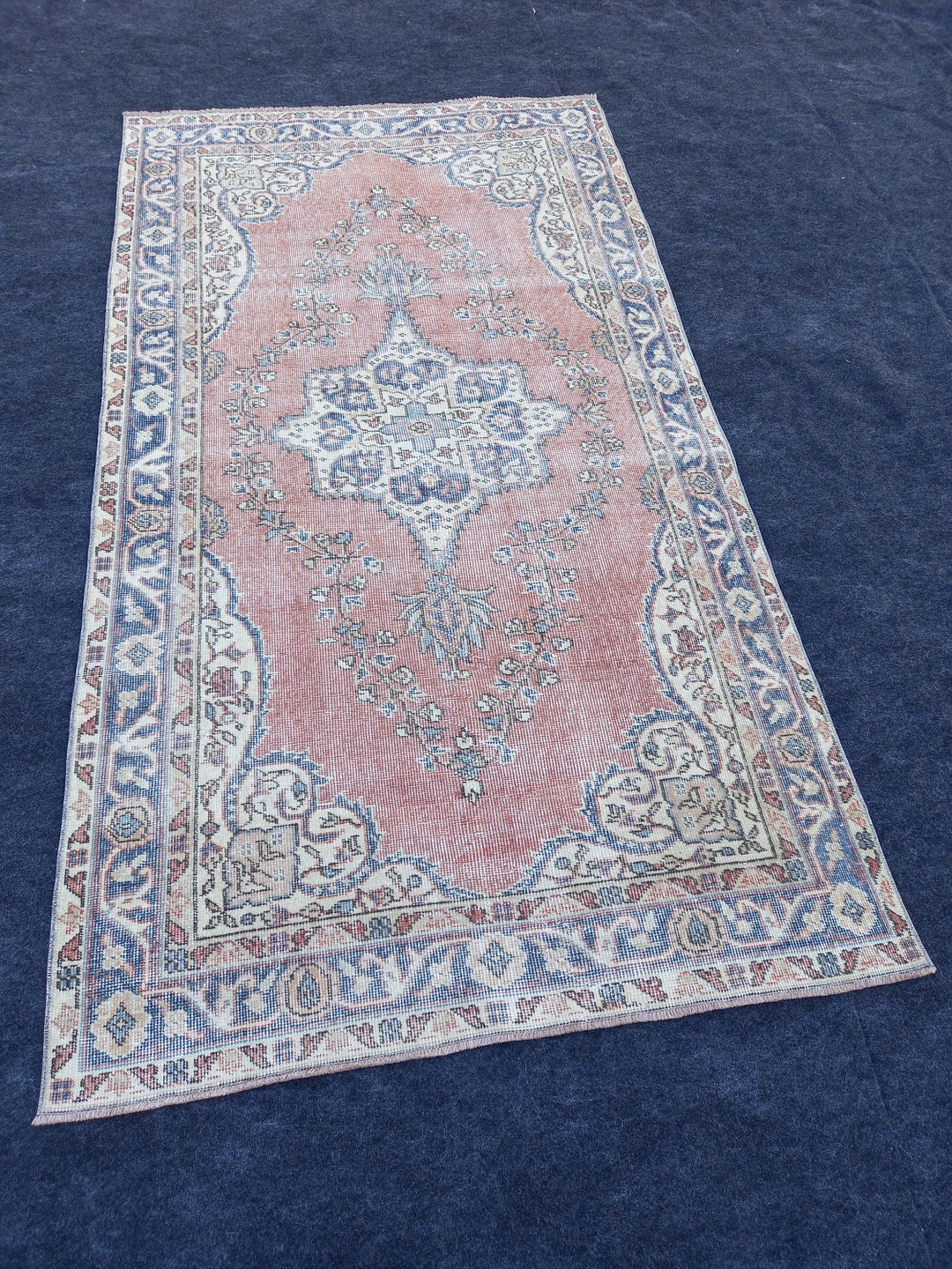 4'37'10 Ft Silent Red 4x8 Living Room Carpet Pale Soft Carpet, Turkish ...