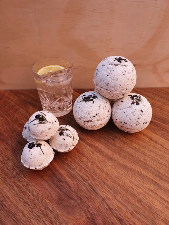 Gin and Tonic Natural Bath Bomb | Etsy