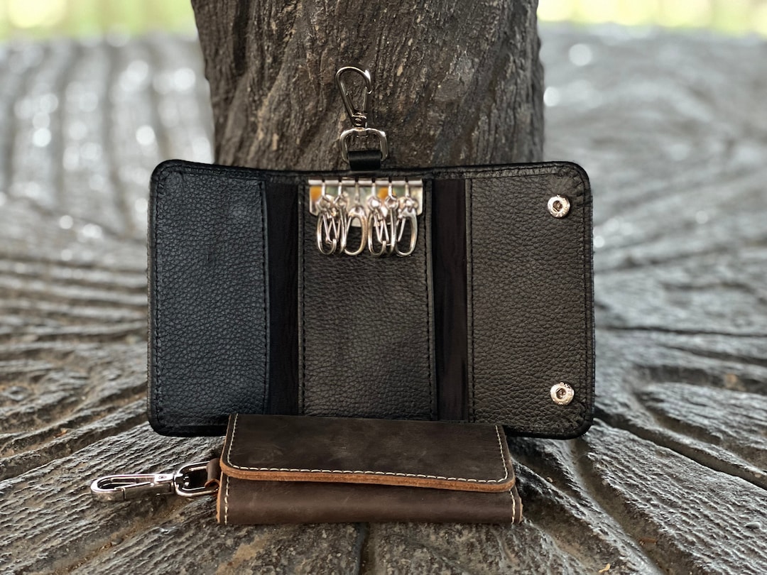 Superb Gift Classy Pocket Key Holder, Leather Key Pouch, Key Wallet ...