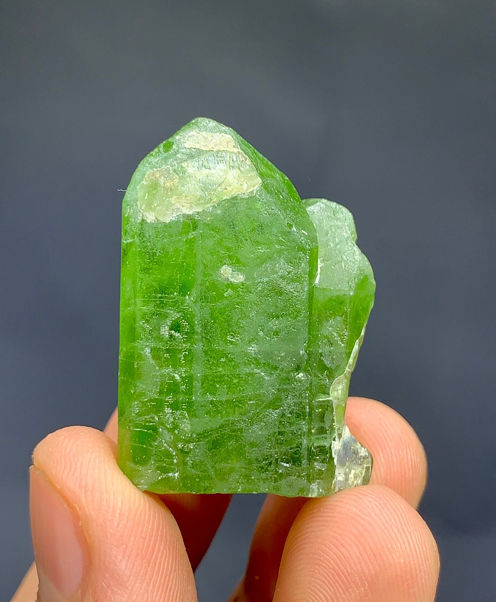 Natural Fresh Olive Green Terminated Peridot Crystal Specimen , Peridot ...