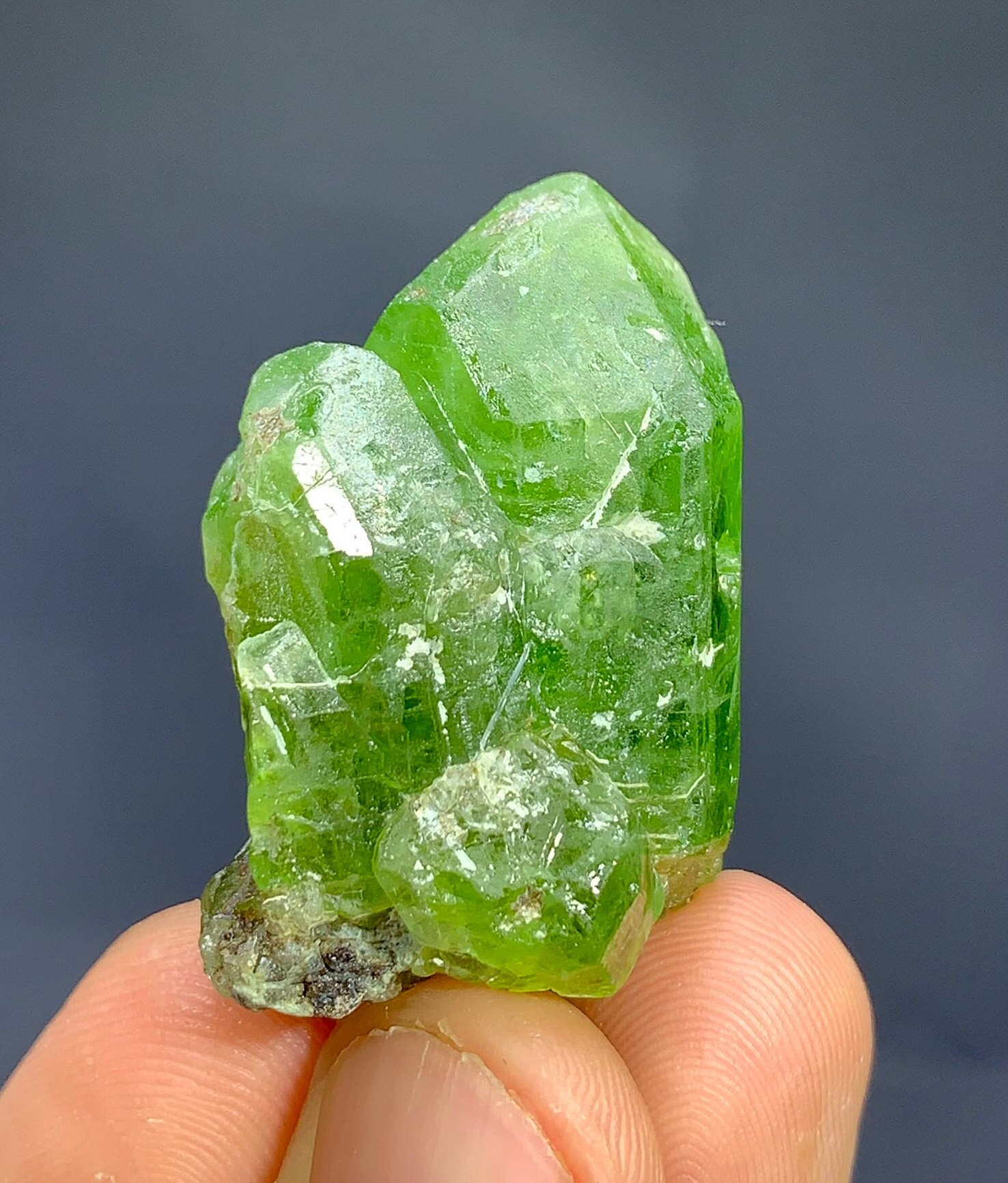 Natural Fresh Olive Green Terminated Peridot Crystal Specimen , Peridot ...