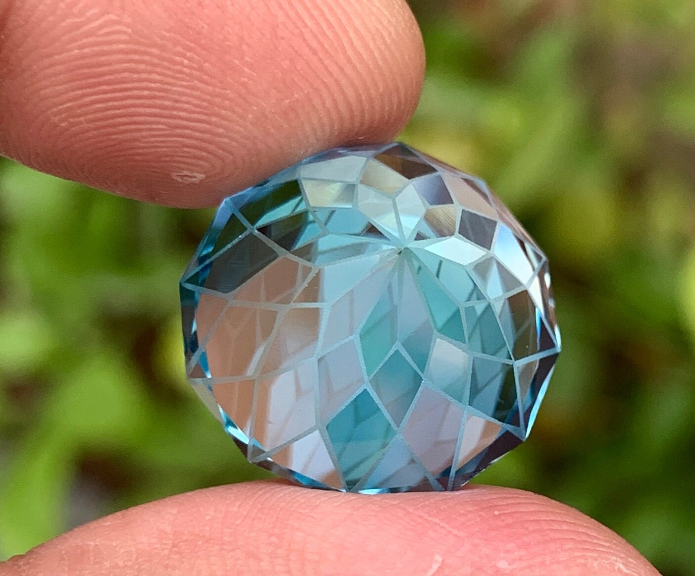 Precision Flower Cut Swiss Blue Topaz Pacific Blue Topaz Necklace ...