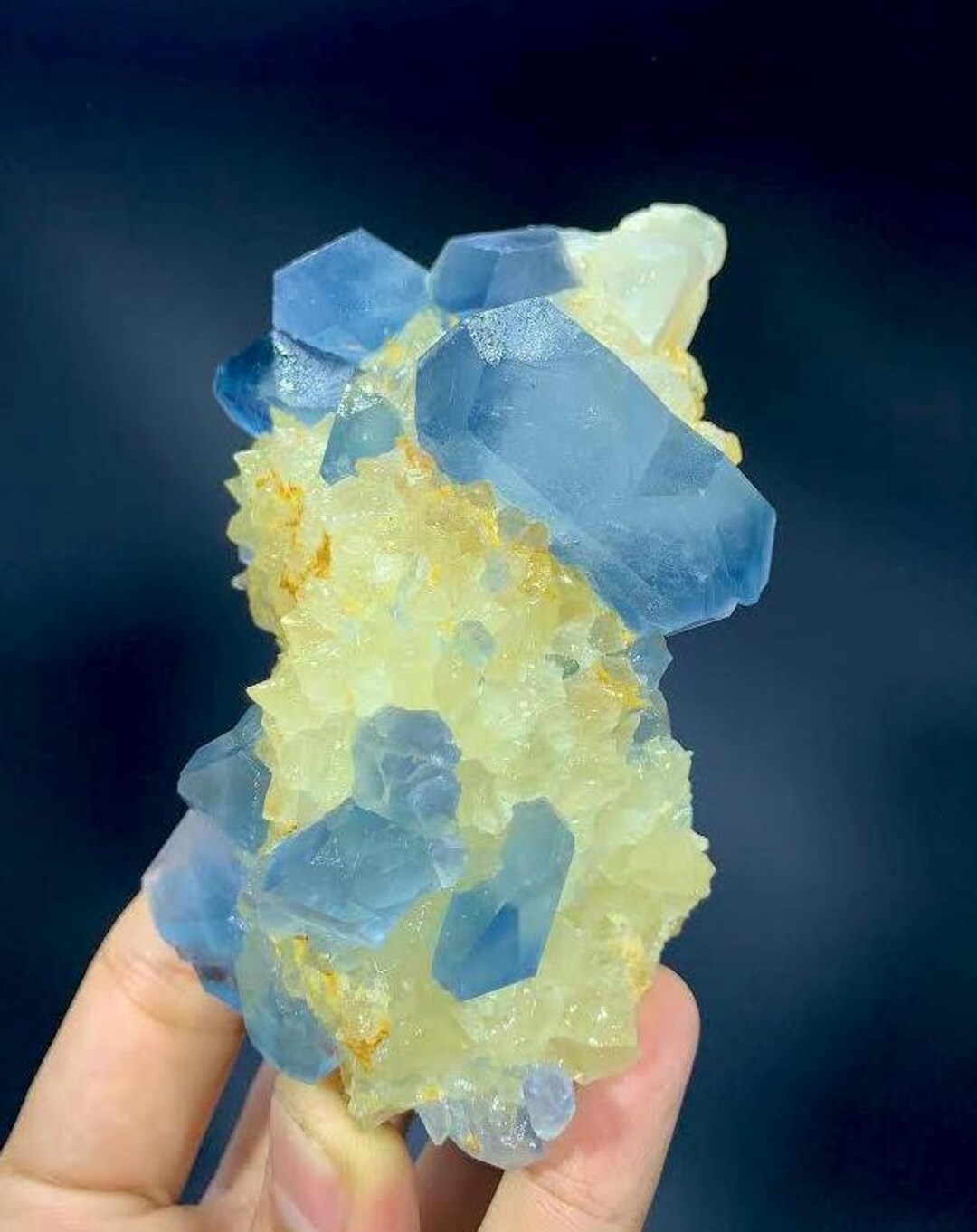 Blue Color Celestine Crystals With Dog Tooth Yellow Calcite , Celestine ...