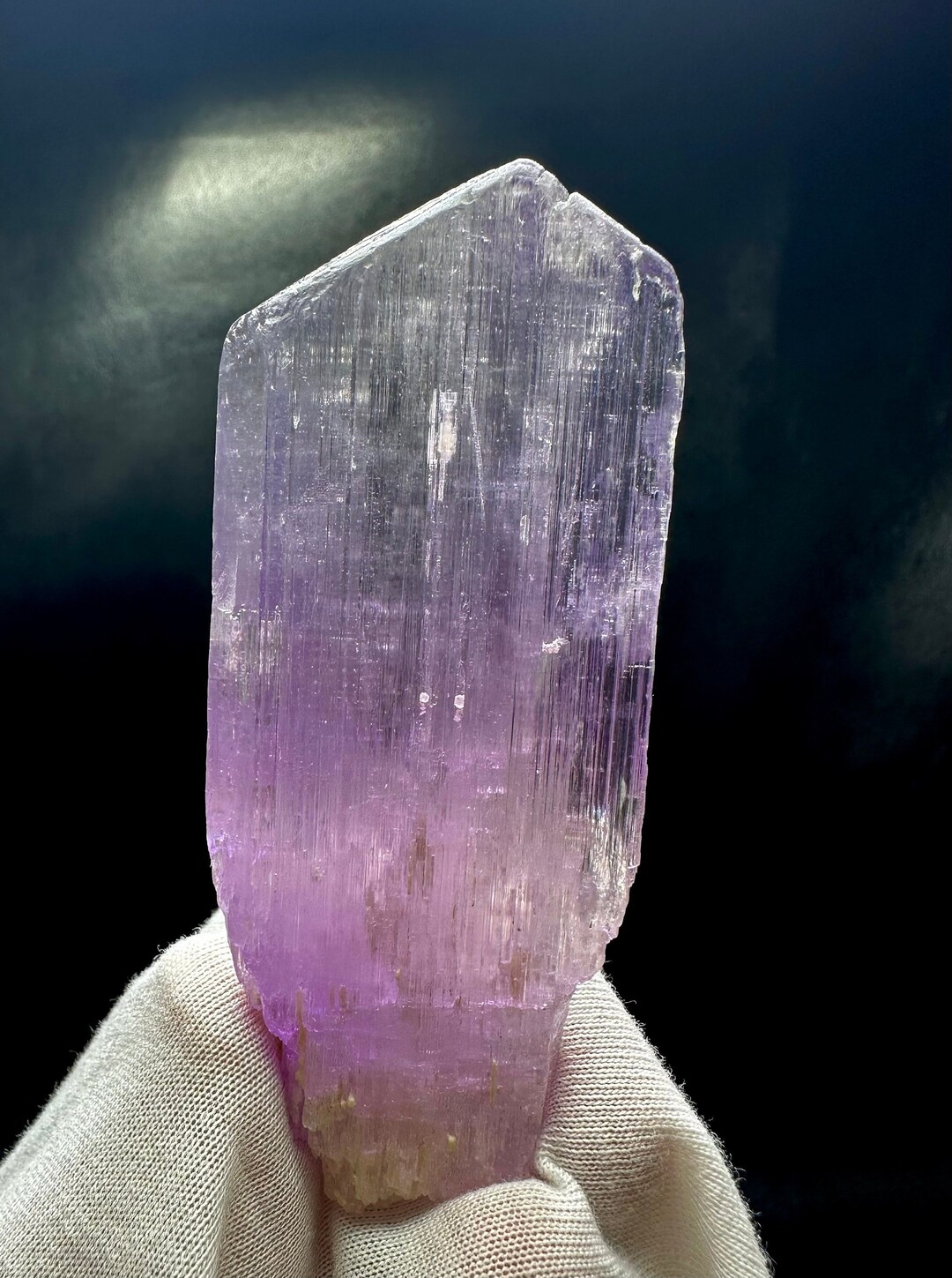 V Shape Kunzite Crystal , Purple Kunzite , Terminated Kunzite ...