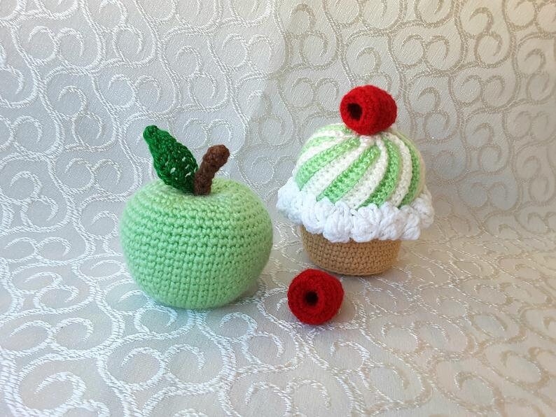 A Raspberry Cupcake and an Apple Pattern Amigurumi Food Toy - Etsy