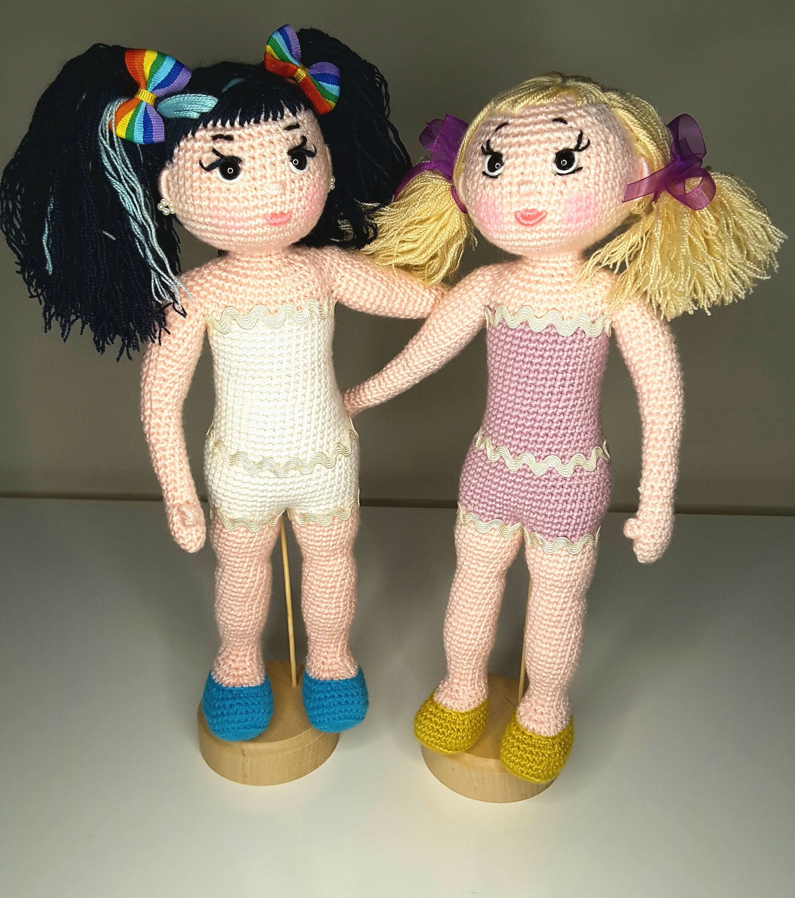 Crochet Doll Pattern, Amigurumi Doll Tutorial, Knitted Doll Making ...