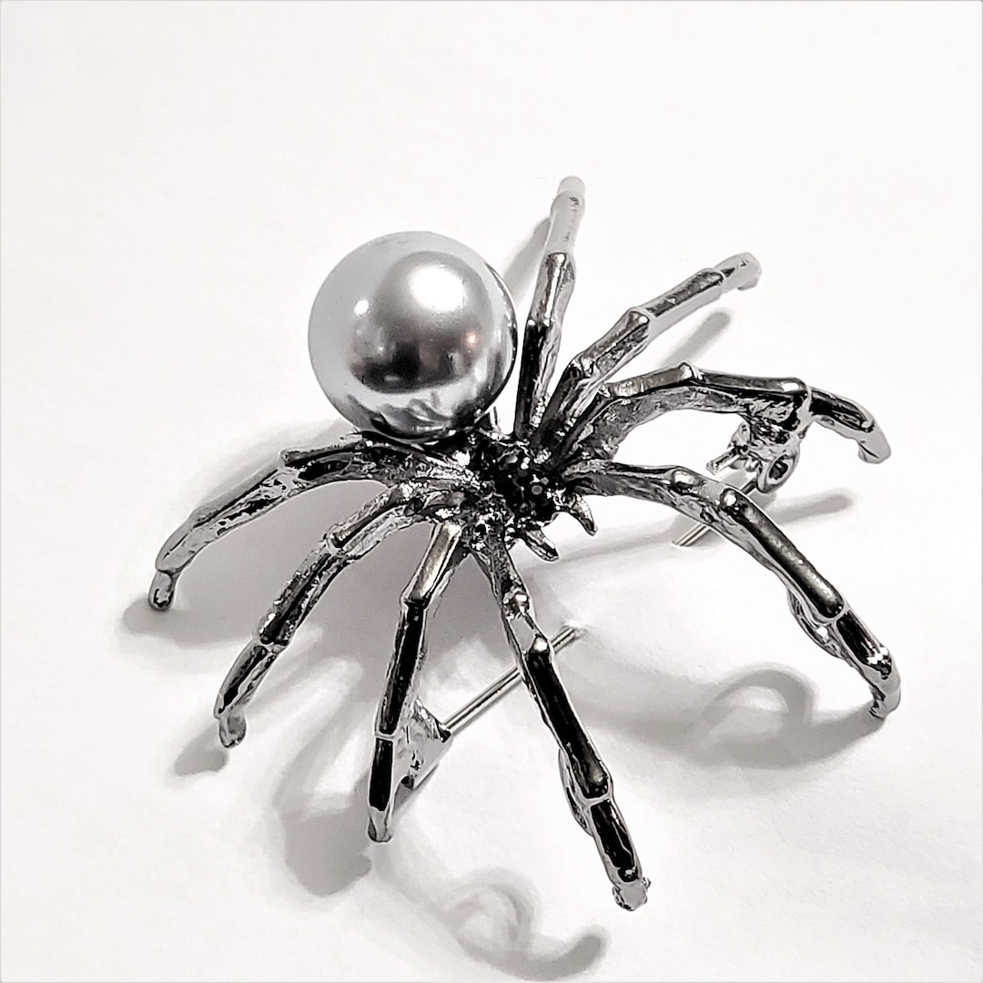 Spider Brooch - Etsy