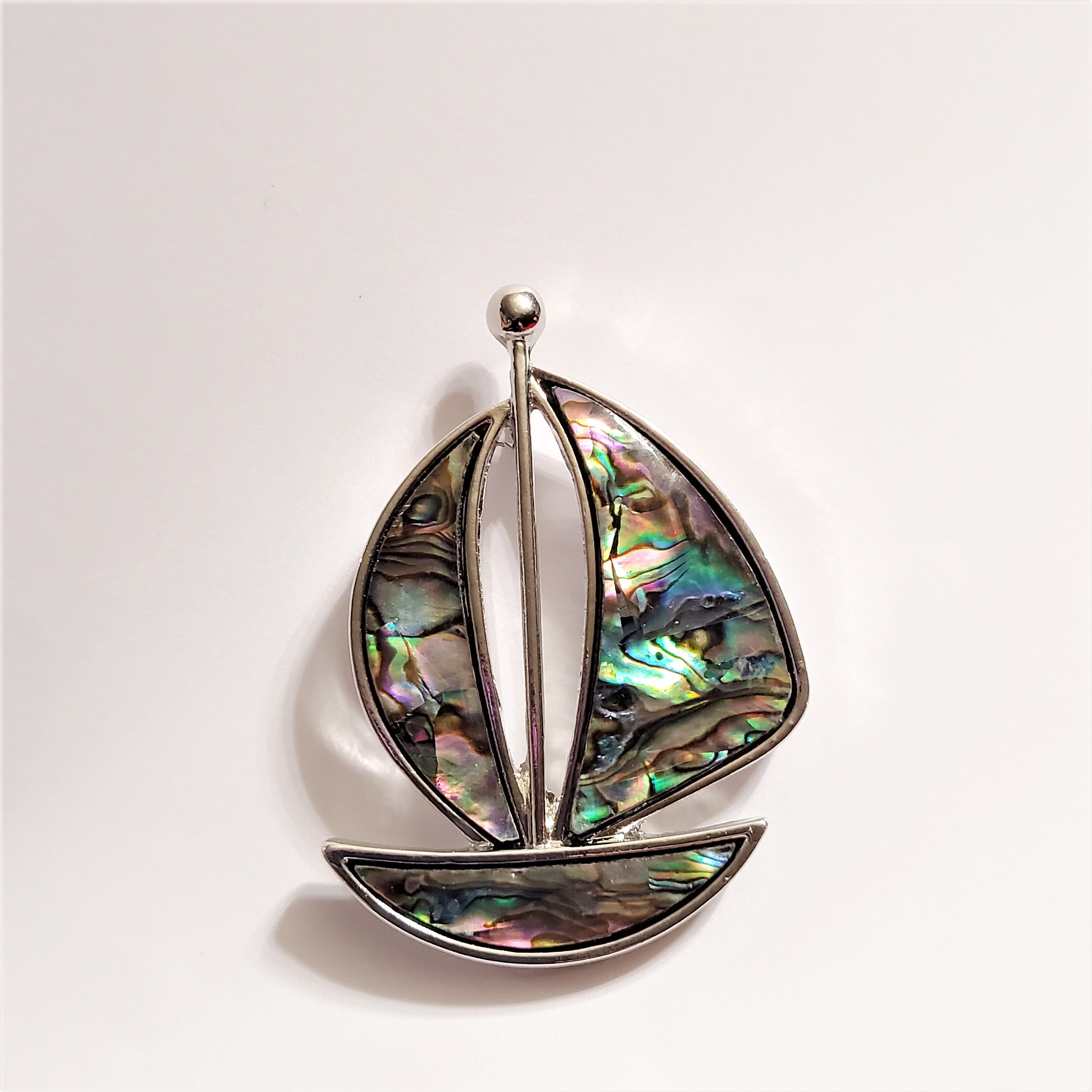 Sail Boat Abalone Shell Brooch - Etsy.de