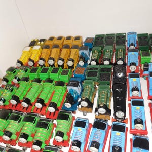 Thomas the Tank Engine Take-along Diecast Train Characters and Tenders ...