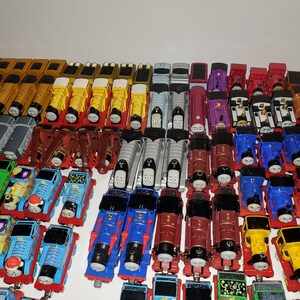 Thomas the Tank Engine Take-along Diecast Train Characters and Tenders ...
