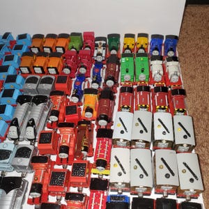 Thomas the Tank Engine Take-along Diecast Train Characters and Tenders ...