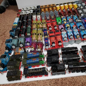 Thomas the Tank Engine Take-along Diecast Train Characters and Tenders ...
