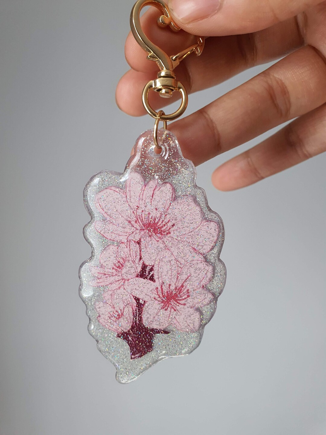 Pink Sakura Cherry Blossom Keychain, Acrylic Glitter Keychain With ...