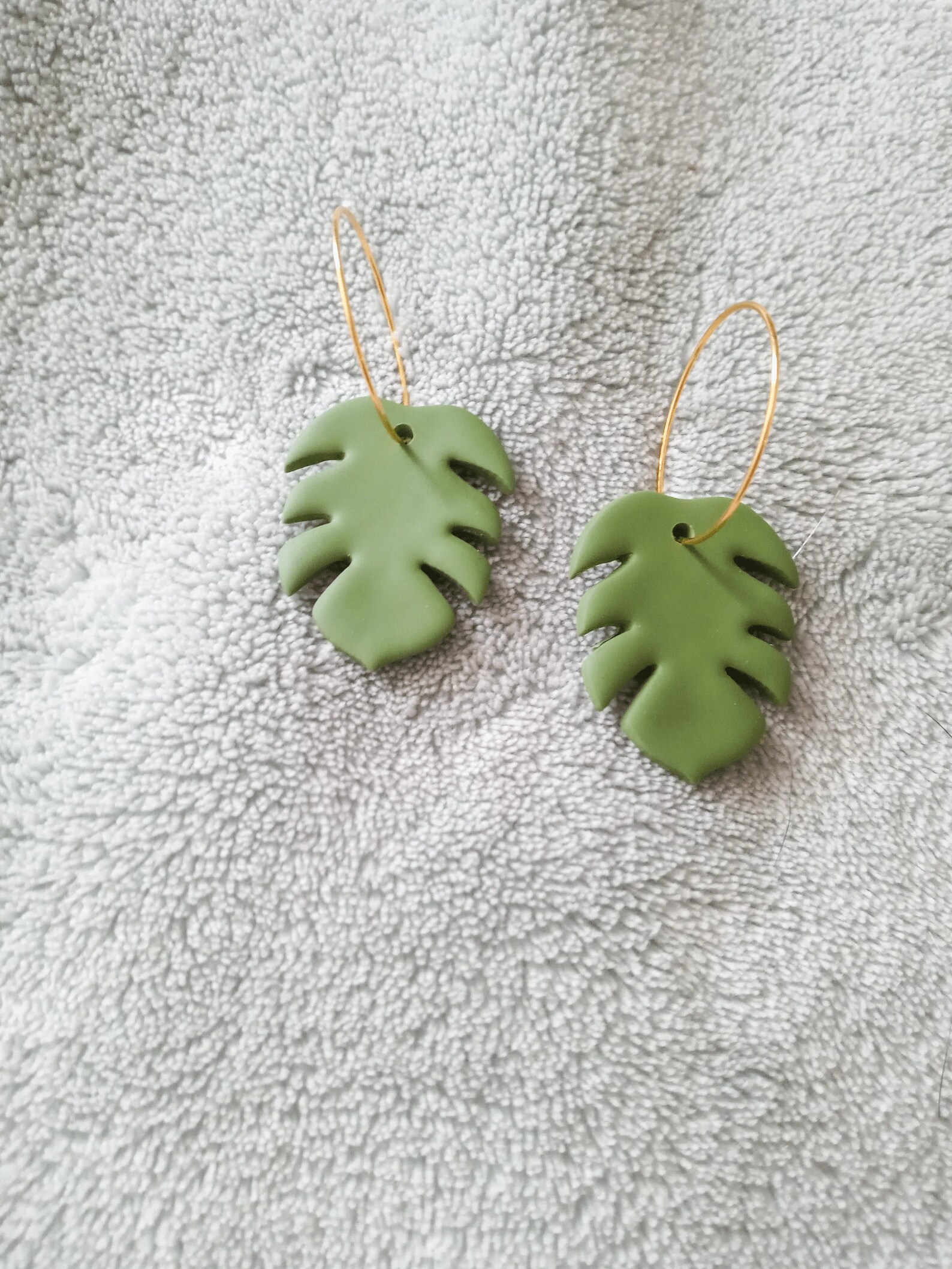 Monstera Leaf Dangle and Drop Earrings // Polymer Clay - Etsy