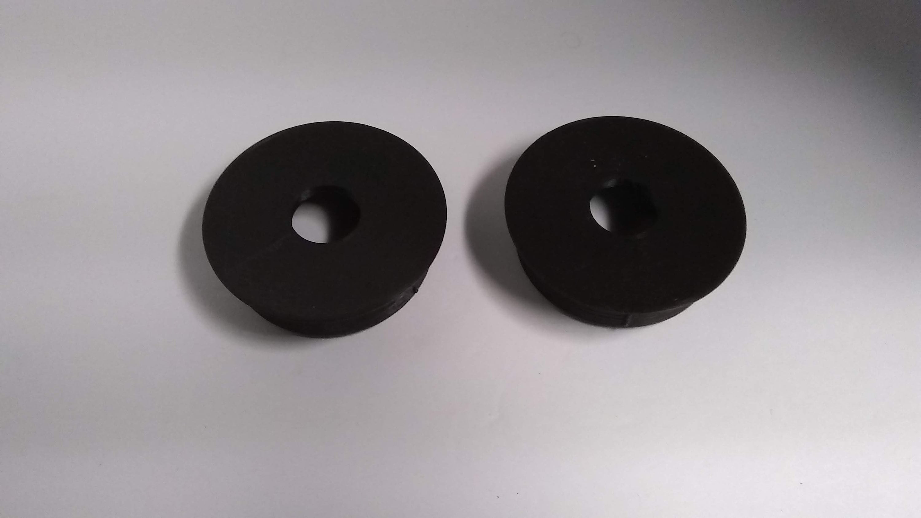 3 Inch to 1 Inch Label Roll Core Adapter Holder for Large 4x6 Shipping ...