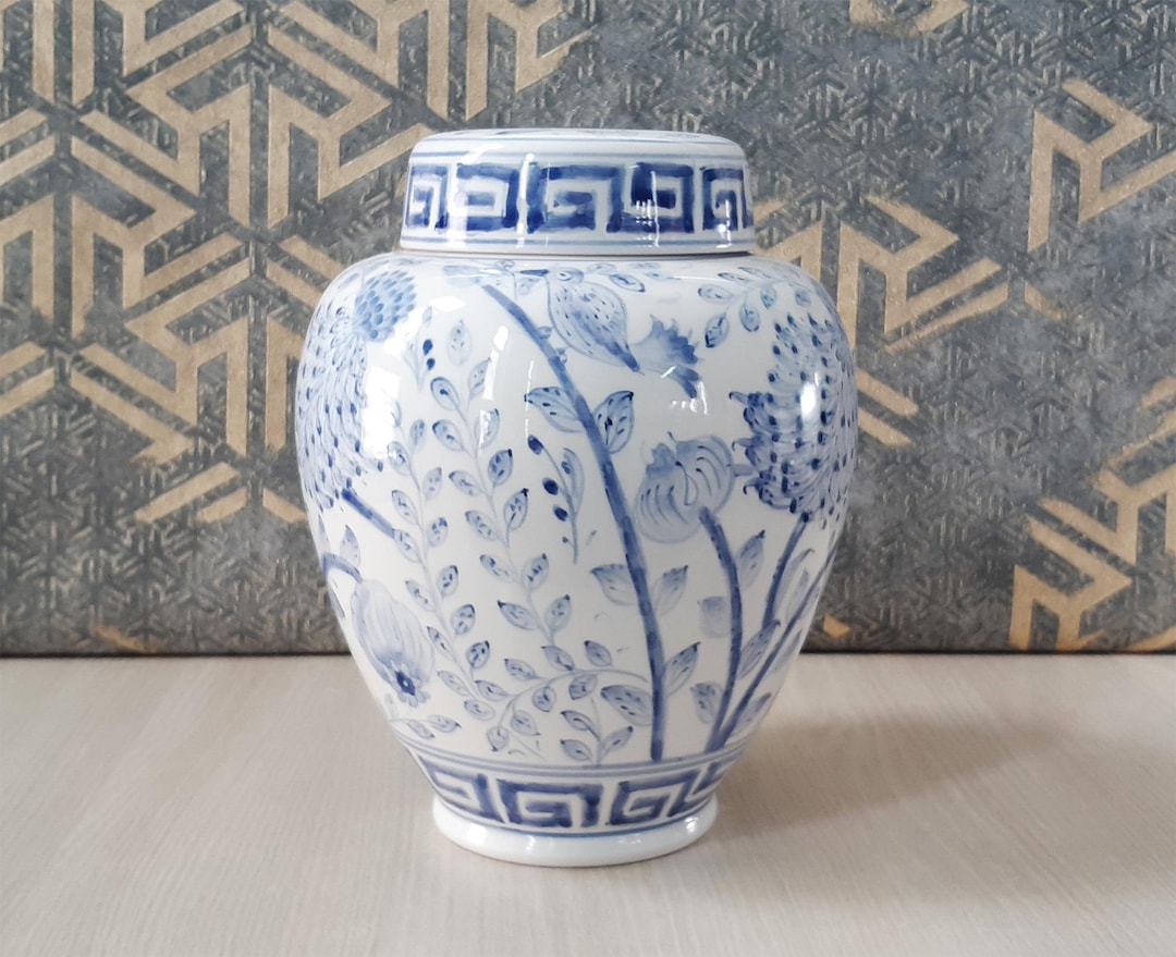 Handmade Ceramic Cremation Urn: Multifunctional Jar, Lamp Base (25 Cm ...