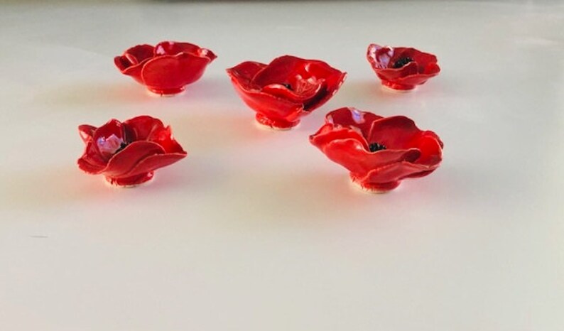 5 Ceramic Poppies for Mosaic | Etsy