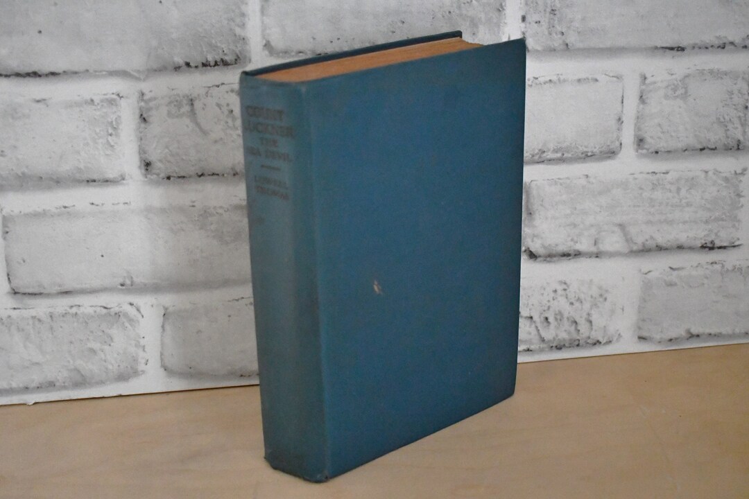 A Classic Book - Count Luckner - the Sea Devil-lowell Thomas-1927 ...