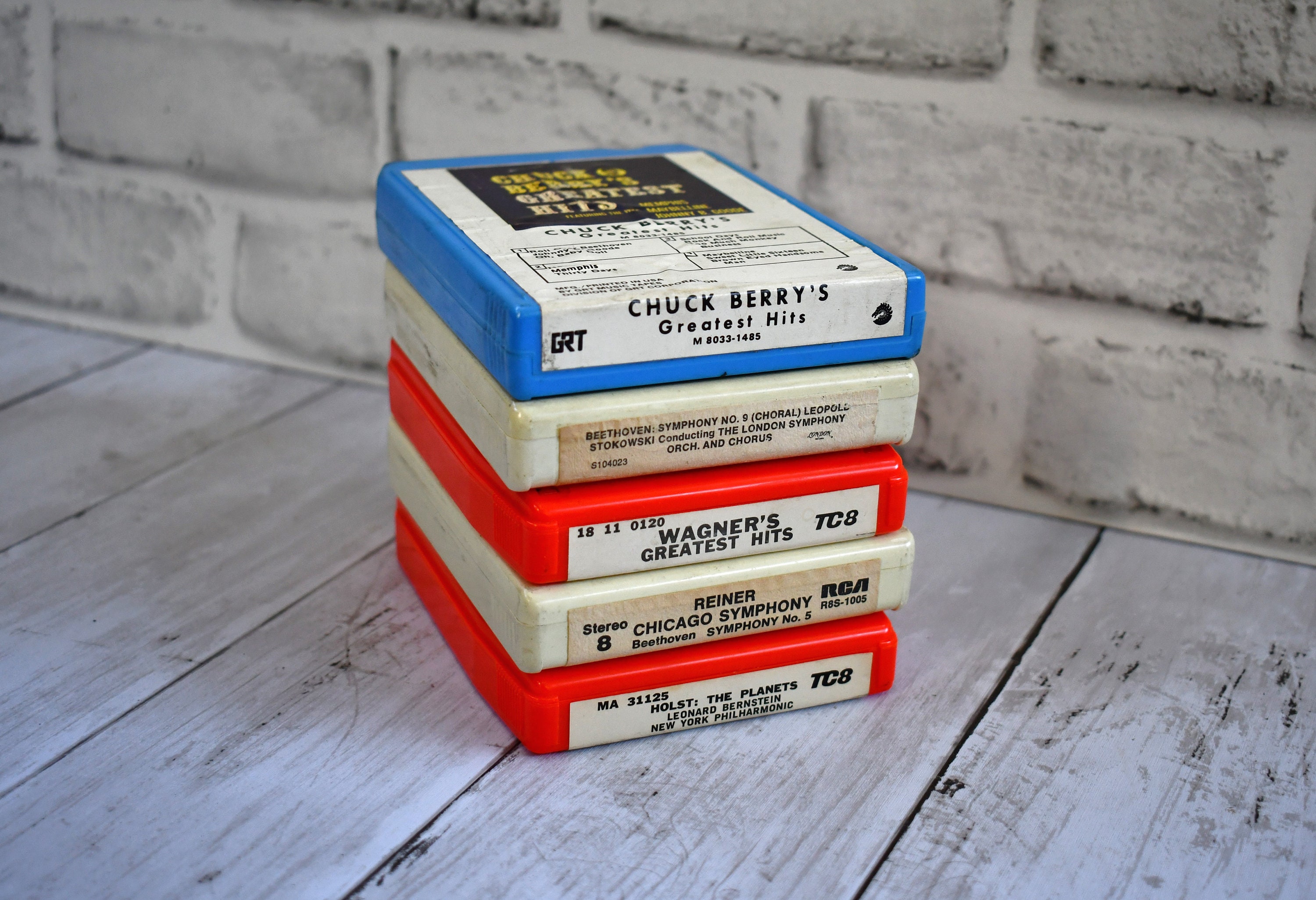 1970's Vintage 8-track Tapes Chuck Berry, Beethoven, Wagner's Greatest ...