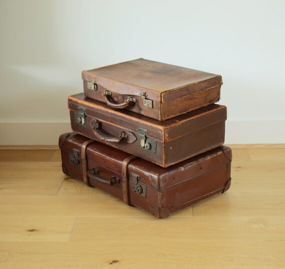 wooden retro suitcase vintage - Gem