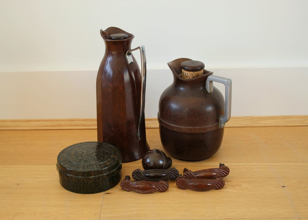 Art Deco Bakelite Flasks Vintage Bakelite Cork Stopper England 1925 ...