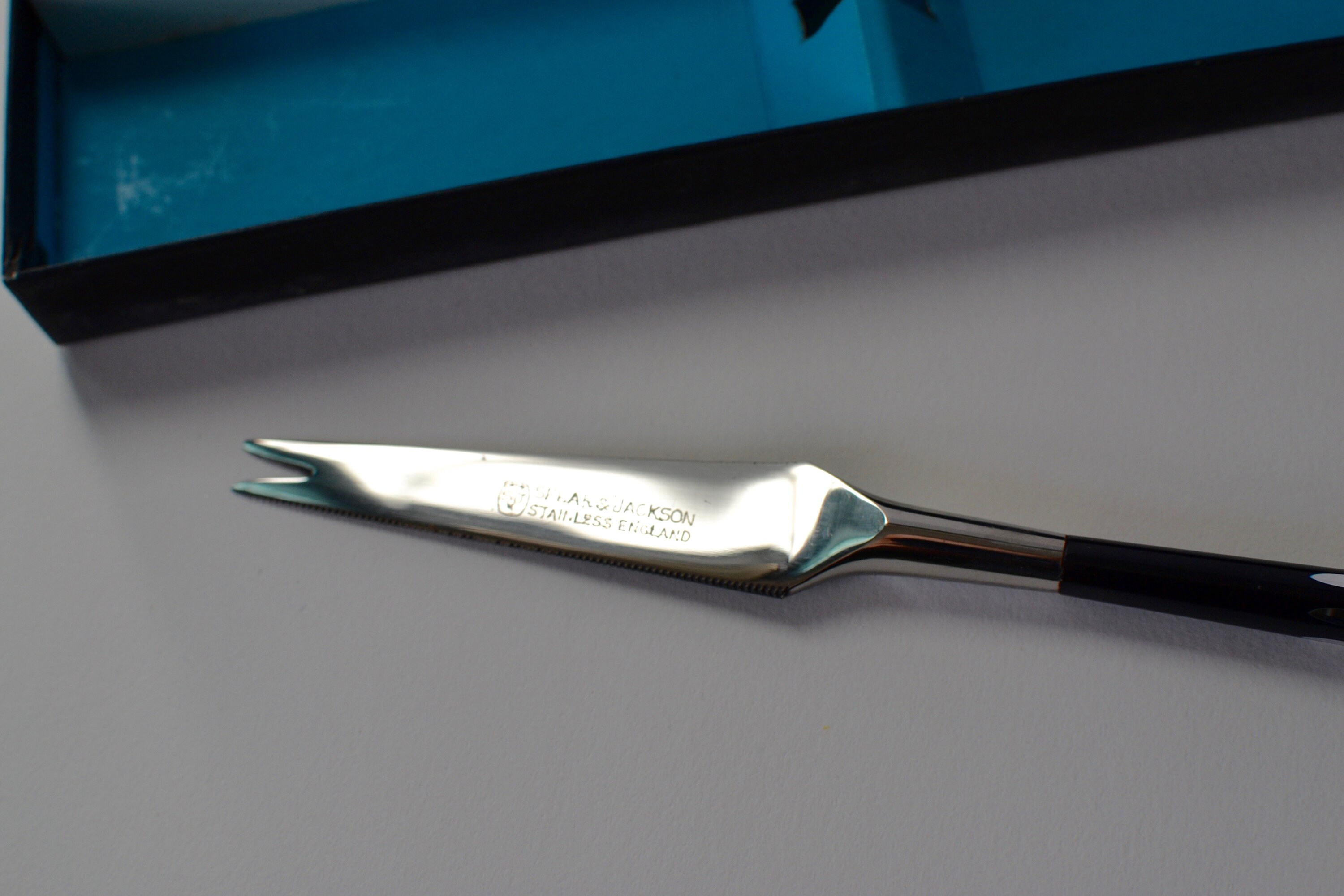 Cosmic Cocktail Knife, Ashberry for Spear and Jackson, Made in ...