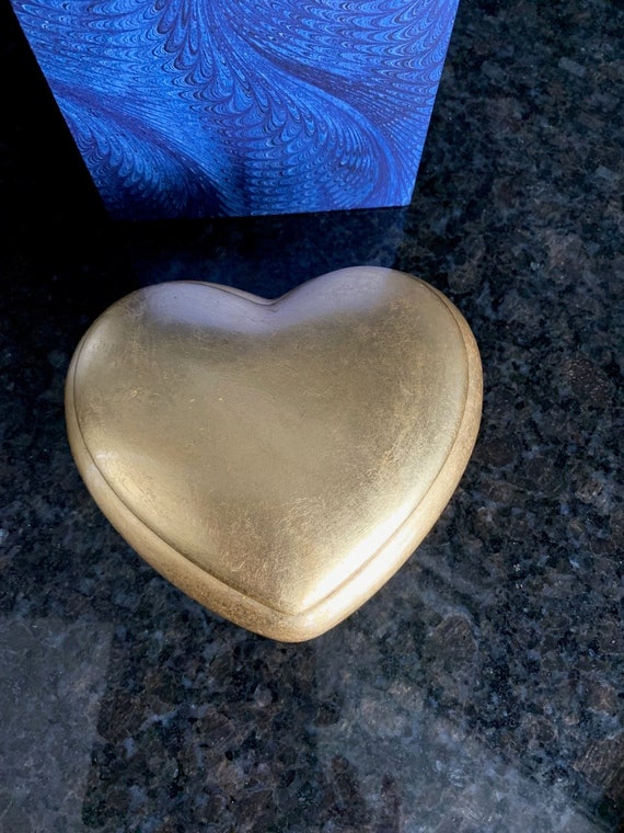 Vintage Teleflora Heart Shaped Porcelain Jewelry Trin… - Gem