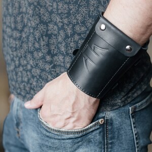 Customizable Leather Wrist Wallet: Bracelet Wallet for Travel, Biking ...