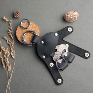 Personalized Leather Key Holder, Hand-shaped Key Organizer ...