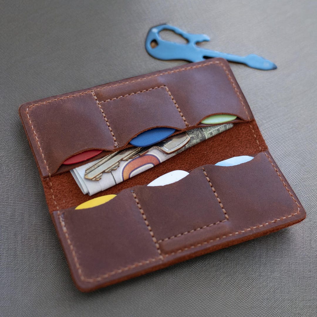 Personalized Leather Guitar Pick Holder With Magnetic Closure. 6 Pick ...