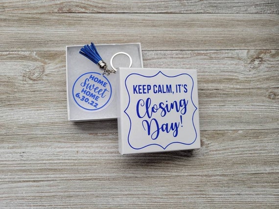 Closing Day Key Box and Personalized Keychain - Etsy