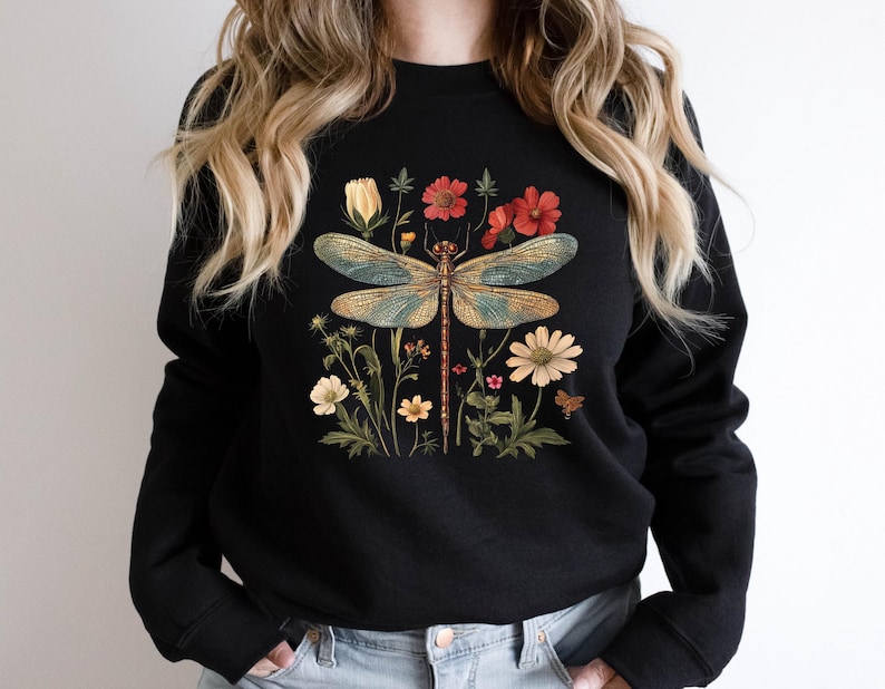 Dragonfly Floral Sweatshirt: Boho Cottagecore Botanical Apparel - Etsy