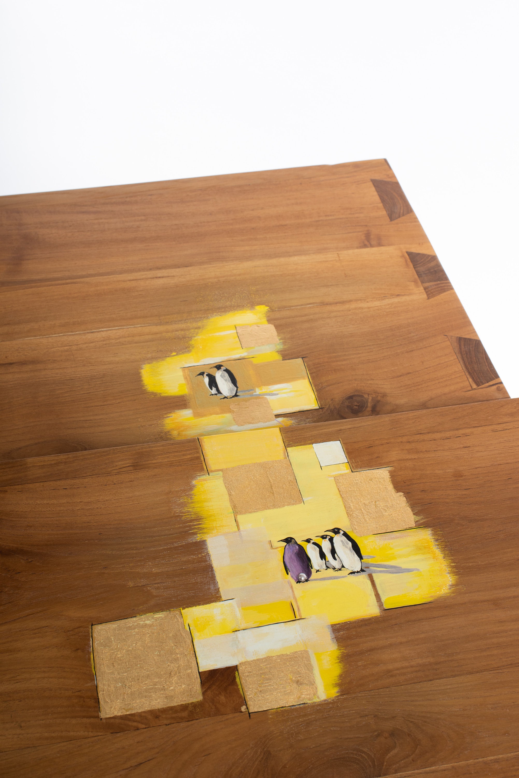 New Penguin Teak Wood Nesting Tables Pearl and Gold Leaf - Etsy