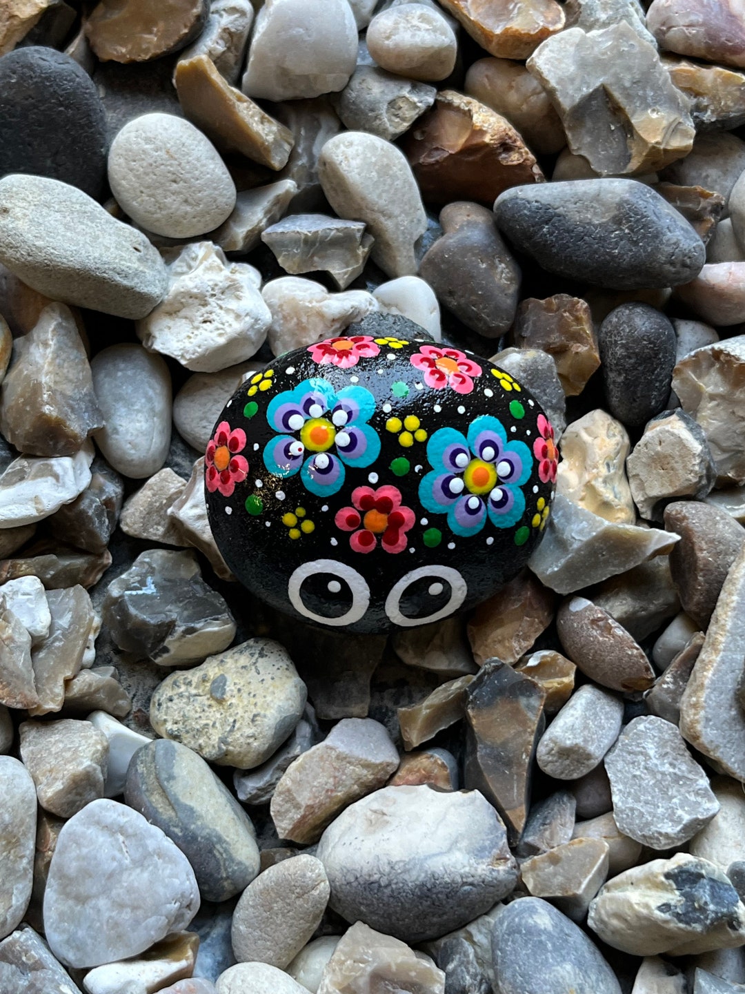 Hand Painted Ladybug Stone - Painted Stones - Ladybird - Pocket Pebble ...