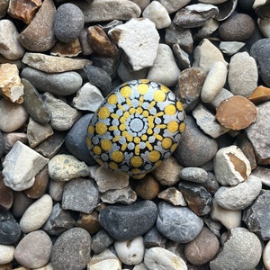 Hand Painted Mandala Stone - Unique - Painted Stones - Decorative ...