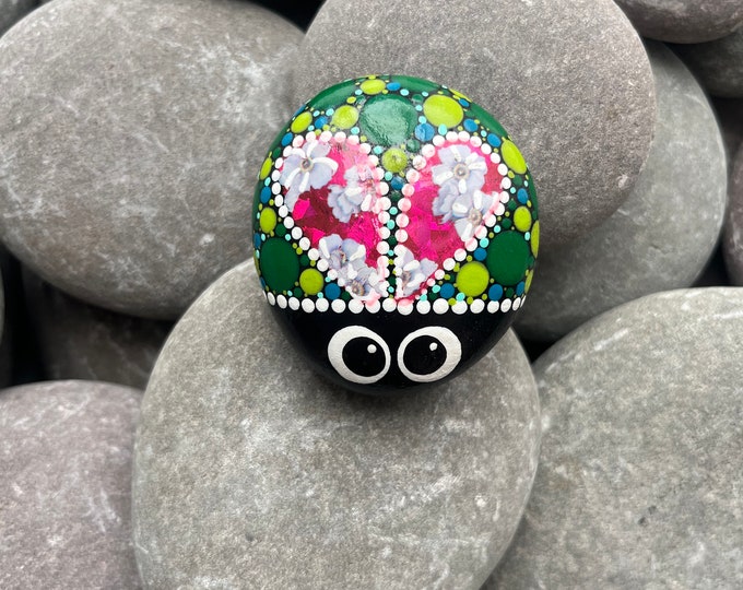 Ladybug Stone - Painted Stones - Ladybird - Pocket Pebble - Dot Art ...